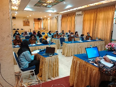 Workshop metode dan inovasi pembelajaran dengan tema “Case-Based Learning (CBL) dan Project ...